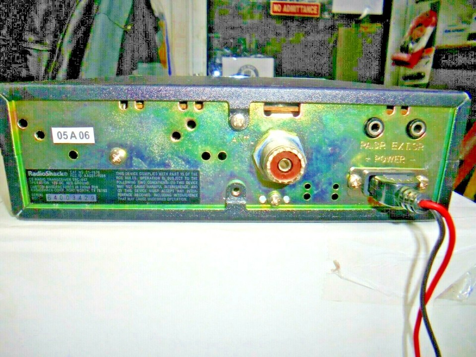RADIO SHACK CB RADIO TRANSEIVER (MODEL: TRC-447, SERIAL#64003429) | eBay