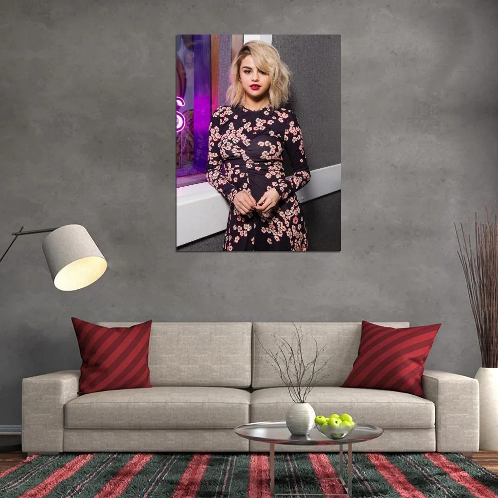 Selena Gomez Bedroom Decor