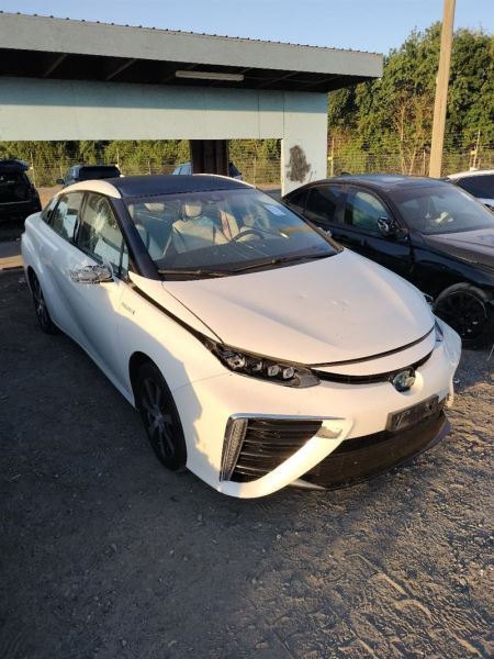 2016-2020 Toyota Mirai White Passenger Rocker Panel Moulding 758506 ...
