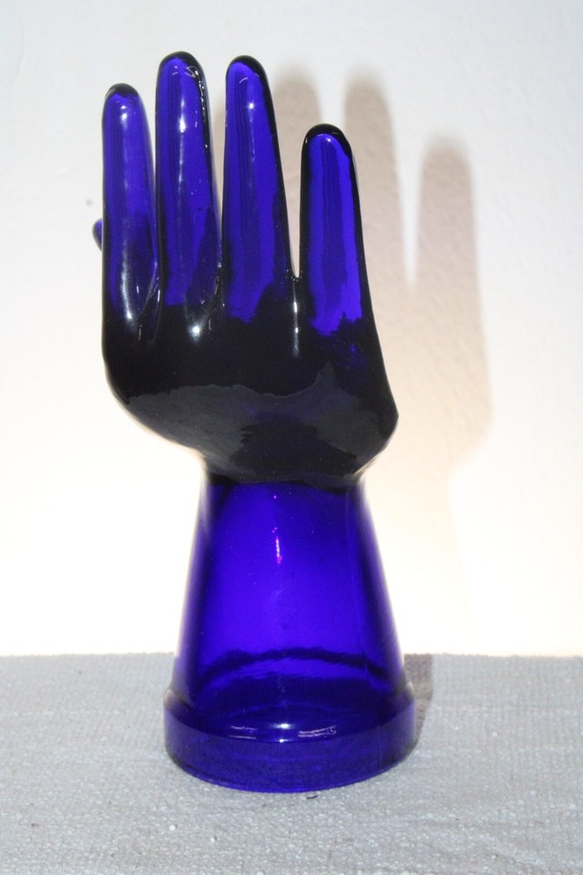 BLUE GLASS HAND JEWELRY RING DISPLAY NEW DEPRESSION GLASS ANTIQUE STYLE ...