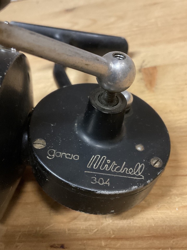 Vintage 1960s Garcia Mitchell 304 Spinning Fishing Reel (made in France ...
