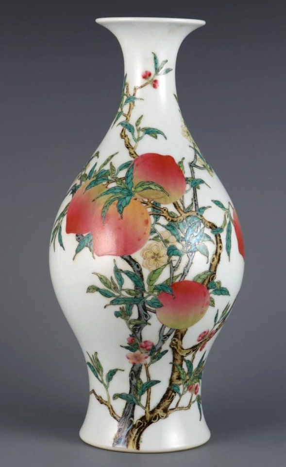Chinese rare eight peach pattern olive bottle vase Yongzheng period ...