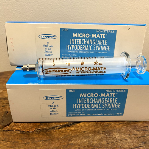 Lot of 4 Popper & Sons 20cc Needle Lock Hypodermic Syringes in Box ...