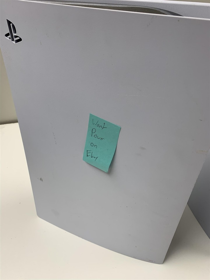 Lot of 4 Broken/Damaged - PS5 Sony PlayStation 5 Disc Drive Edition ...