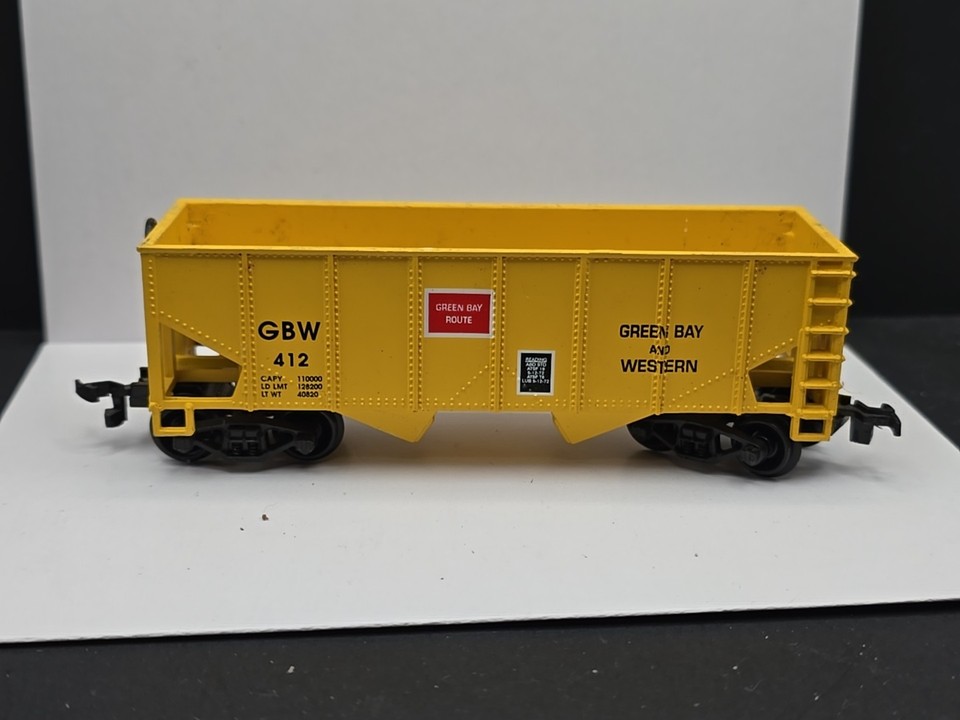 HO SCALE - GREENBAY & WESTERN TWO-BAY OPEN HOPPER CAR - GBW 412 | eBay