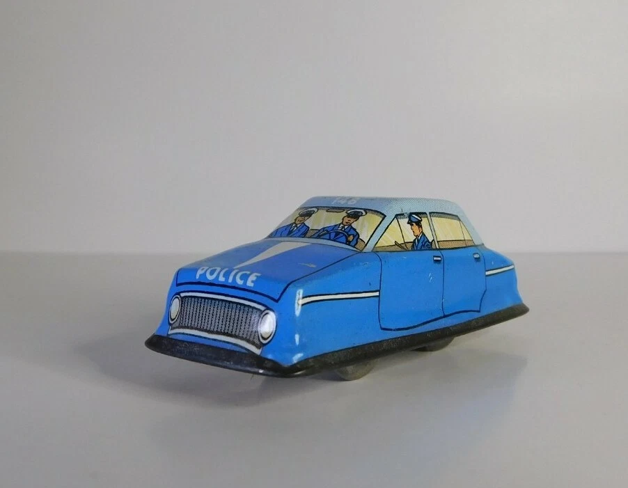 Small Japanese Police Car