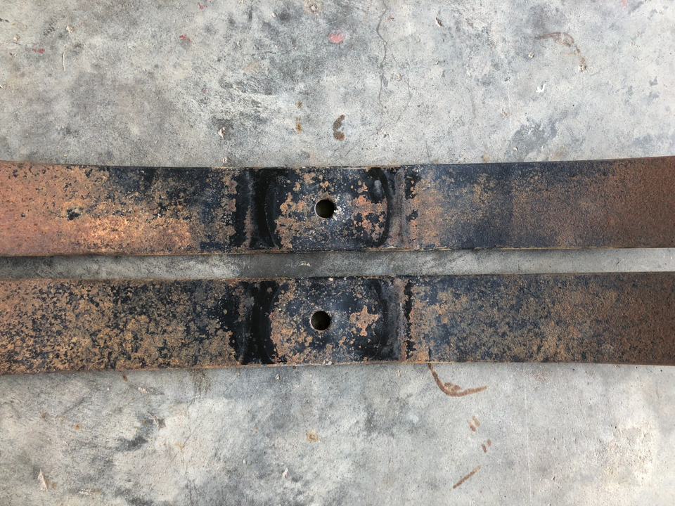 Overload Helper Leaf Spring 1999-2010 Ford F250 F350 | eBay