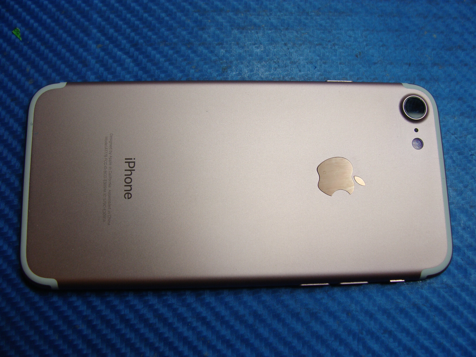 iPhone 7 A1778 4.7" MNA42LL/A Genuine Phone Back Cover w/Battery | eBay