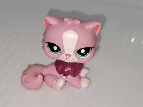 Littlest Pet Shop - LPS #2138 - Pink & White Persian Cat - Green Eyes ...