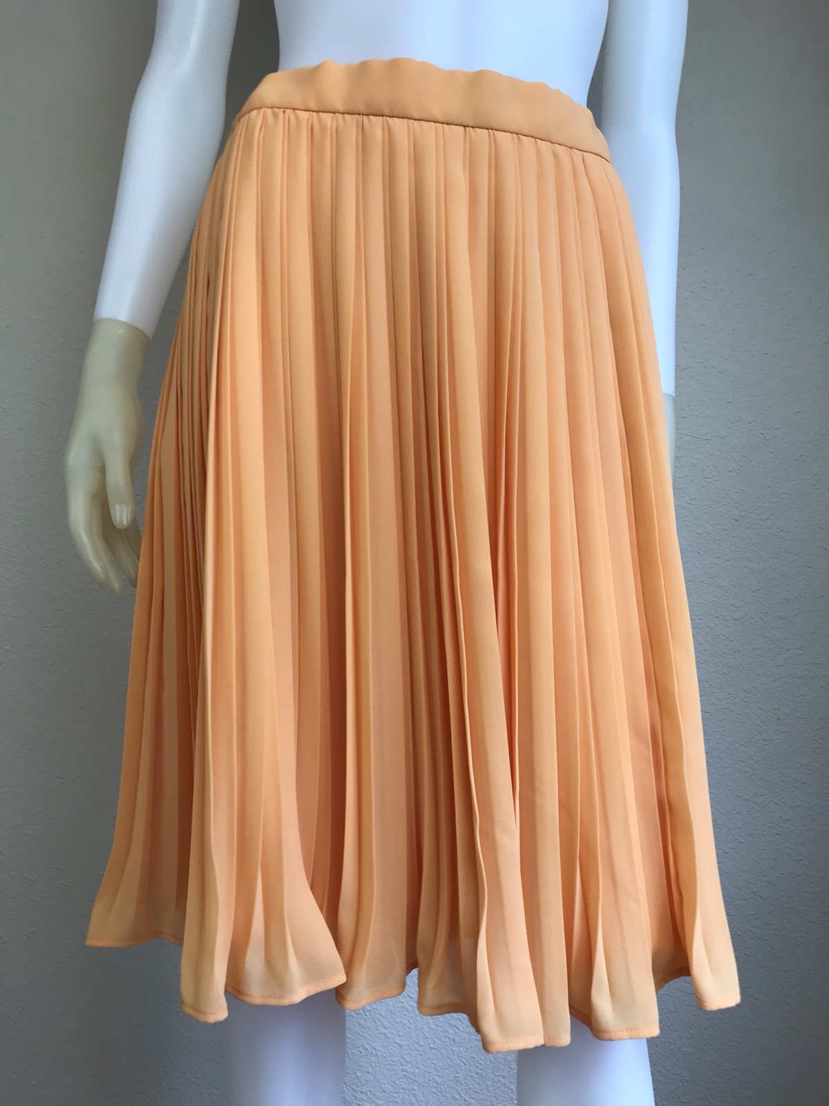 Women's Vintage 1970's Escada Orange Designer Pleated… - Gem