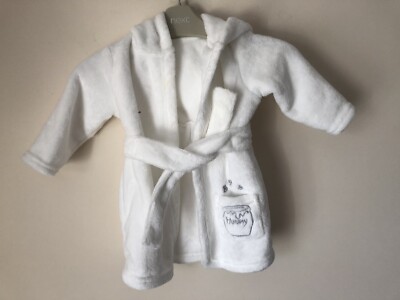 Disney Winnie The Pooh Baby Infant Hooded Bath Robe Bear White Size 6-9 ...
