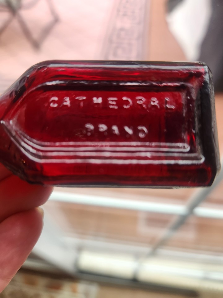 4 Mini Bitters Colored Glass Bottles Wheaton Lancaster Cathedral & 1 ...