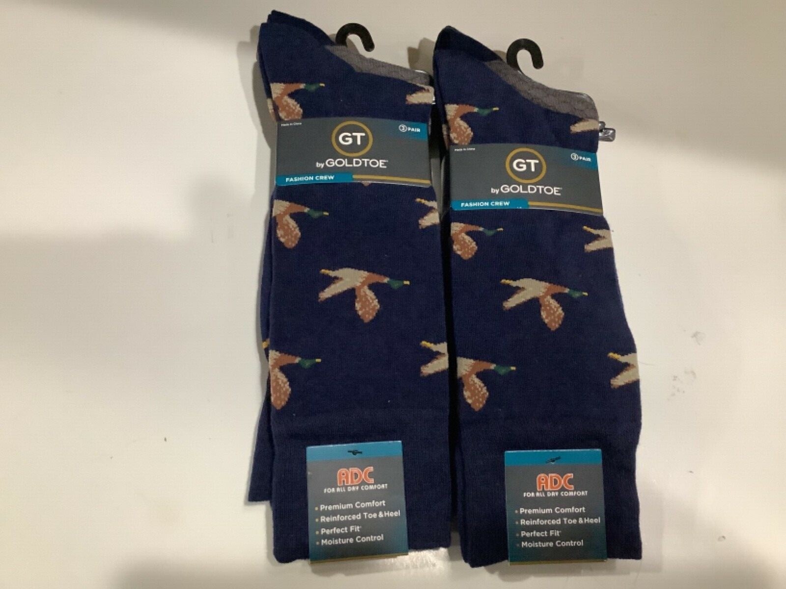 NWT GT by Gold Toe - 6 Pr (2 pkgs of 3 per pkg) - Men's ADC Crew Socks ...