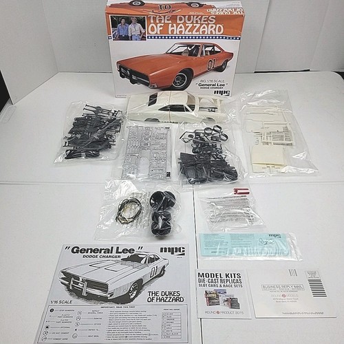 MPC Dukes Of Hazzard 1/16 Scale Model Kit General Lee Dodge Charger NEW ...