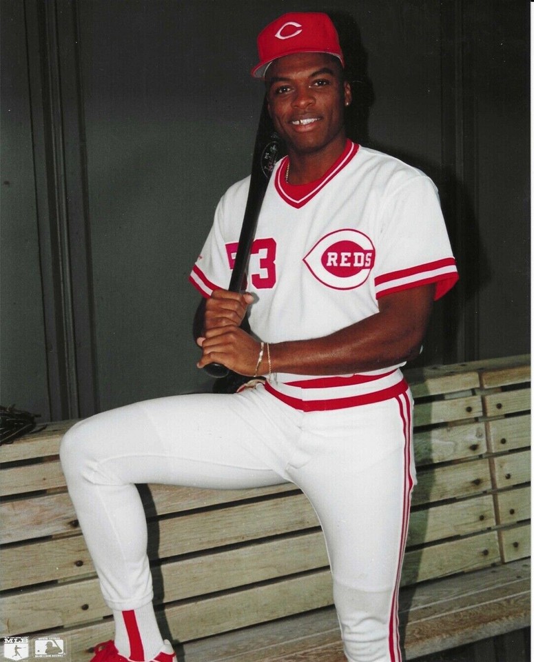CINCINNATI REDS - REGGIE SANDERS - 1992 Officially Licensed 8x10 Photo ...