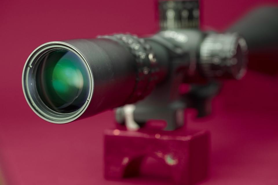 Nightforce NXS 8-32x56mm Scope Picatinny Rail Mount Original Box NP-R1 ...