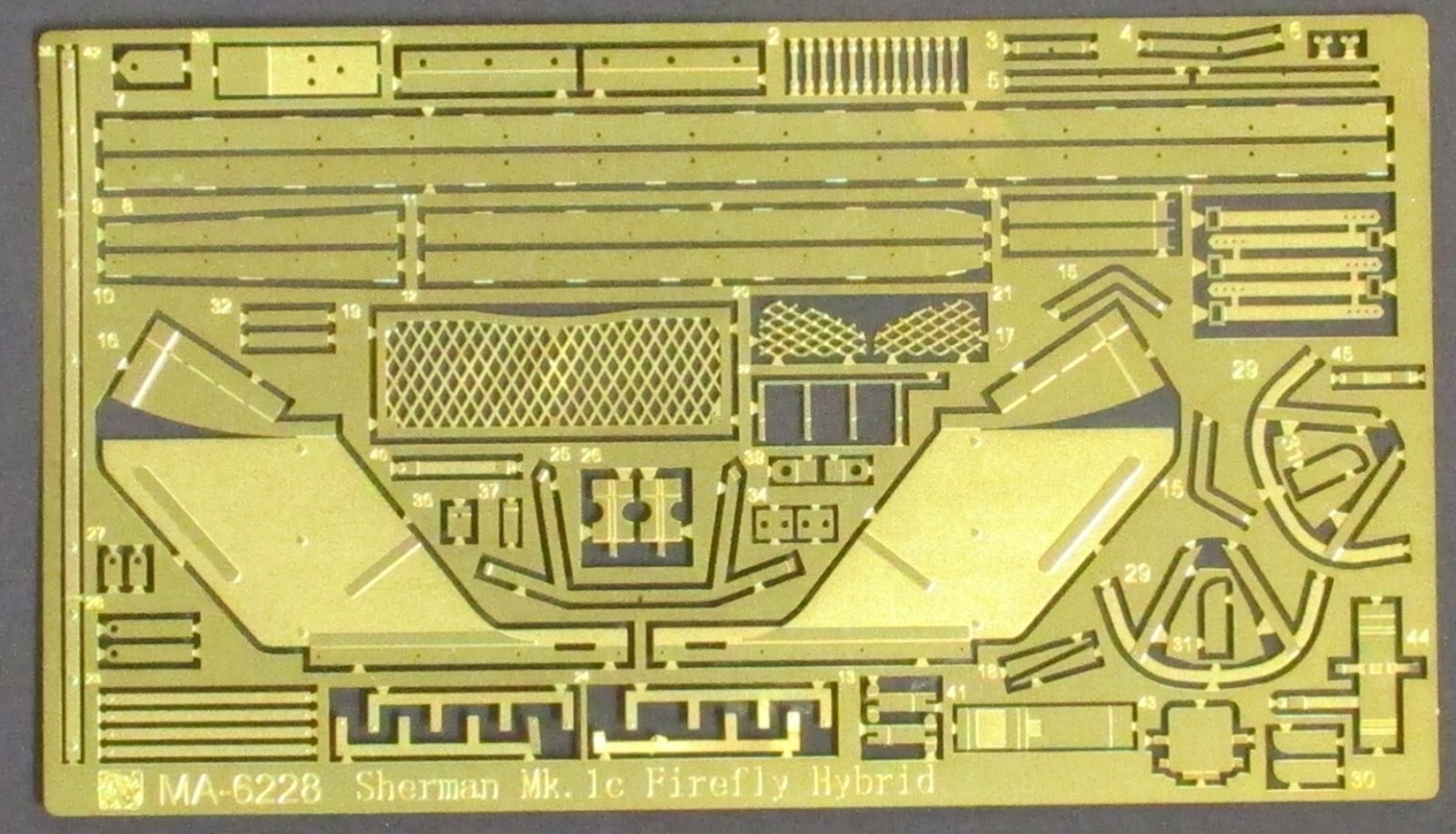 Dragon 1/35 Scale Sherman Mk.ic Firefly Hybrid - PE Parts from Kit No ...