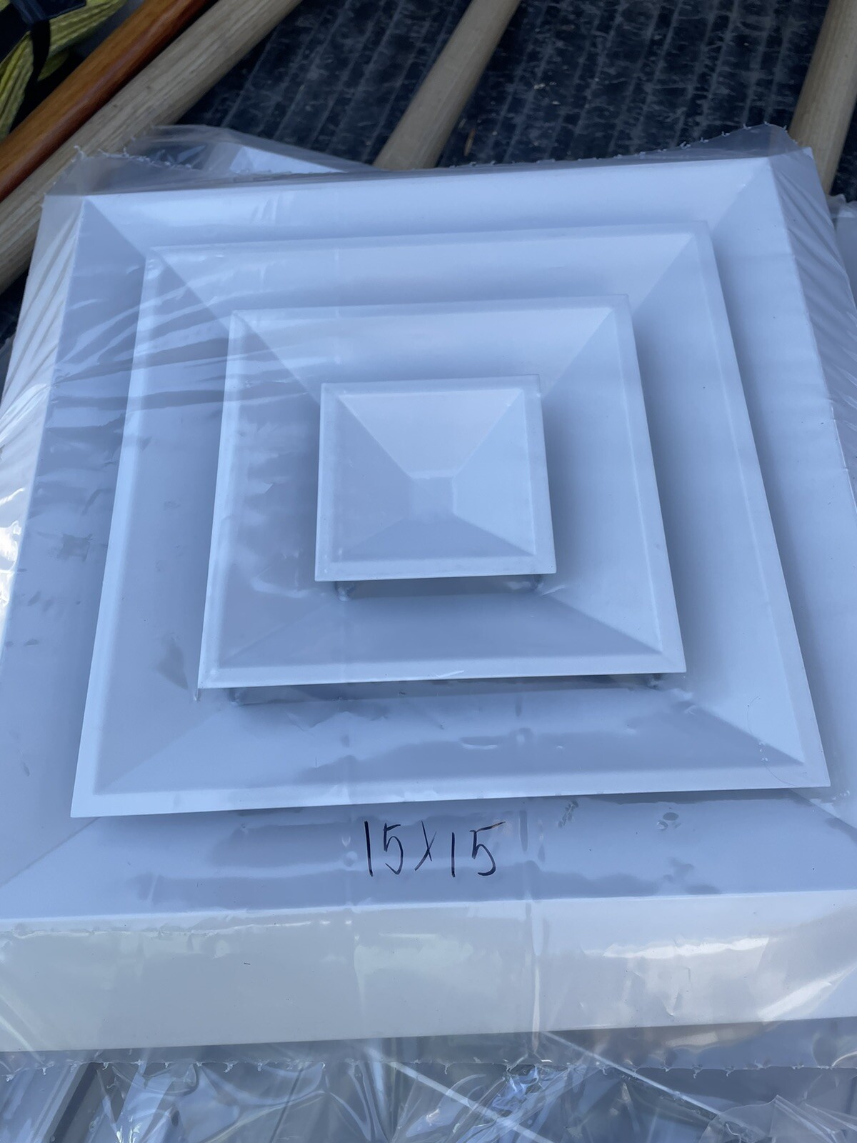 louvered Faced Ceiling Diffuser, 15in x 15in, White (Open Box) | eBay