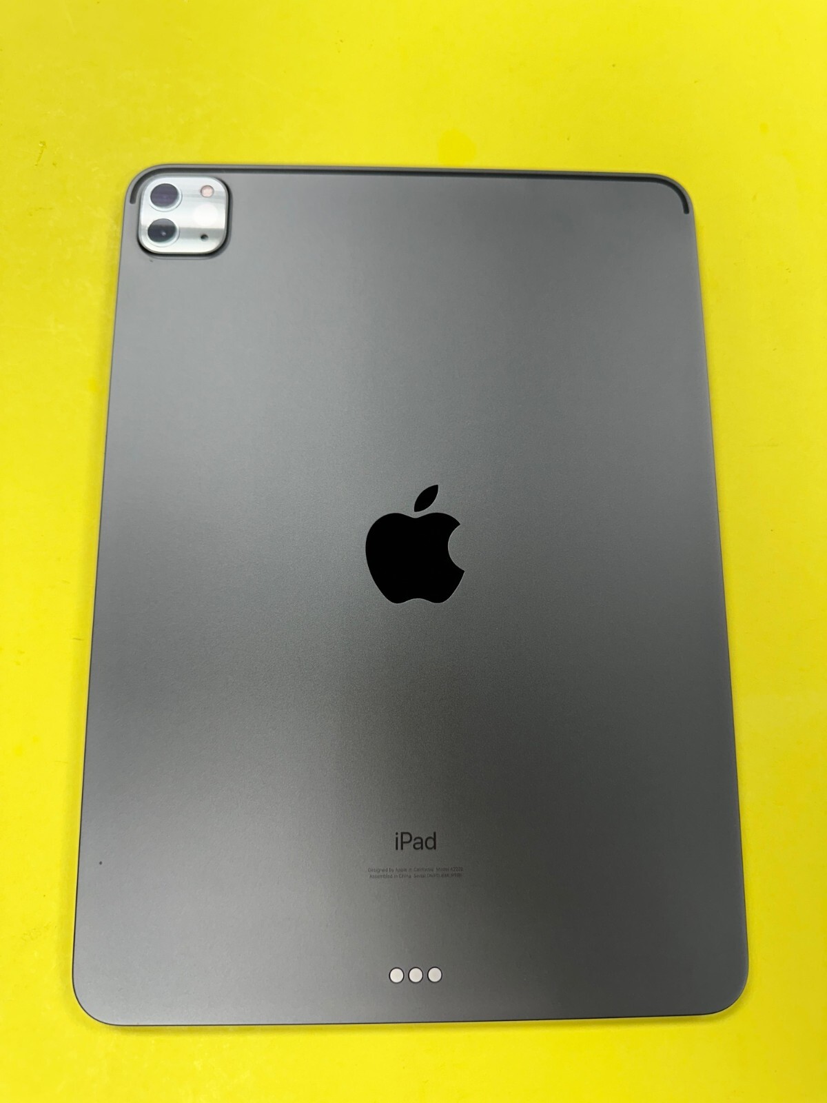 Apple iPad Pro 2nd Gen. 128GB, Wi-Fi, 11 in - Space Gray - Excellent | eBay