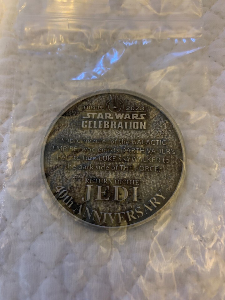 STAR WARS CELEBRATION EUROPE 2023 Collectors Panel Emperor Medallion ...