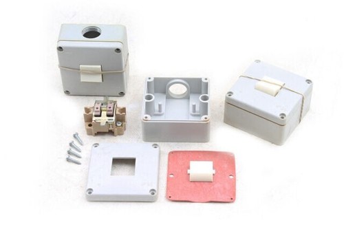 Old light switch surface-mounted toggle switch German Democratic ...