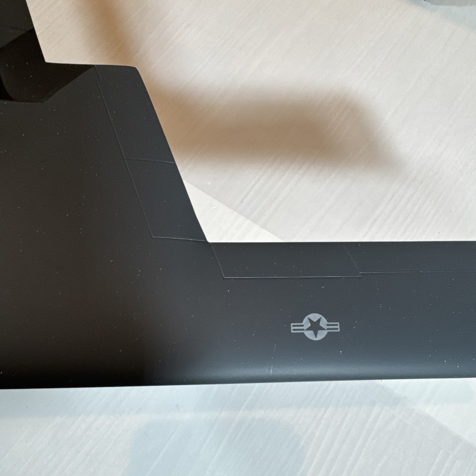 NORTHROP GRUMMAN B-2 Spy Plane Jet Stealth Bomber Desktop Model | eBay UK