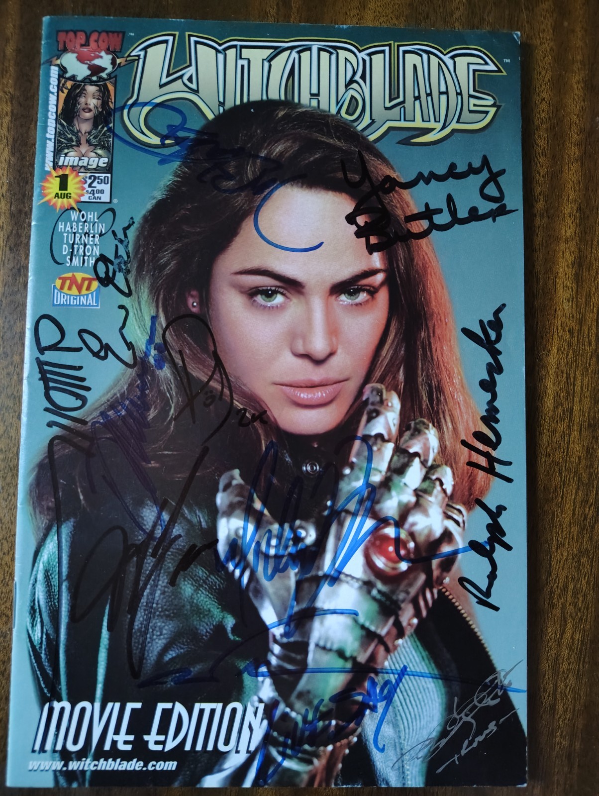 Witchblade 1 Movie Edition Signed By Cast And Artist Michael Turner ...