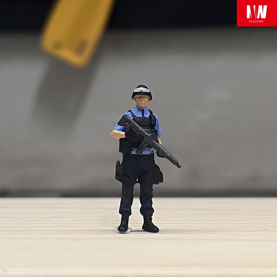Diorama 1:87/64/43 Police Model Set Military Force Training Figure ...