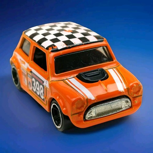 Hot Wheels Morris Mini 2000 Orange Diecast Race Car #398 Checkerboard ...
