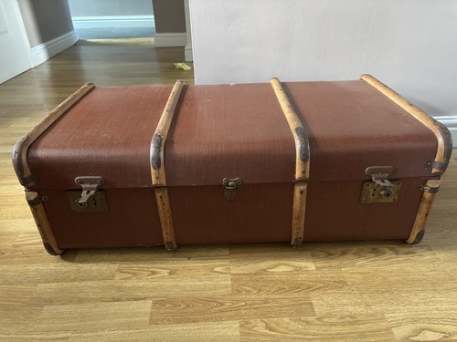 Vintage 1930s/40s Steamer Trunk suitcase coffee table storage | eBay UK