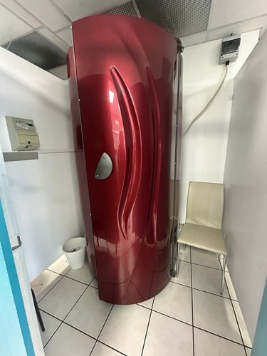 Ergoline Vertical Stand-Up Sunbed – Commercial Tanning Booth – Salon ...