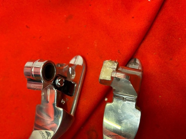 Harley-Davidson Black Hand Control Lever Kit for Softail 36700210 for ...