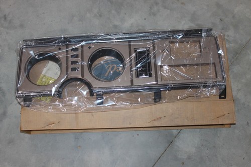 NOS Ford Dash Bezel. Part E3TZ-10044D70-U. See pic. | eBay