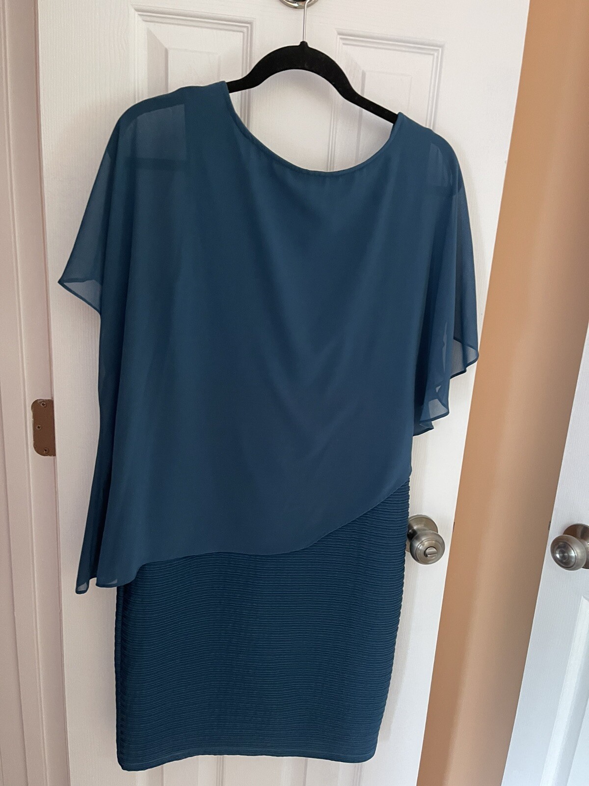 Bali Snitch Dress with Shawl made in Canada, Size 6 - Gem
