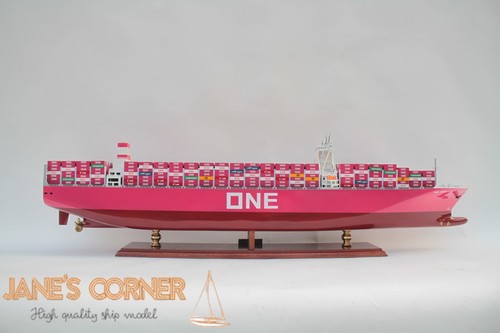 ONE Container ship model39.7" (101cm - One Apus vessel - Detailed ...