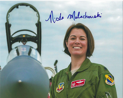 NICOLE MALACHOWSKI Pilot THUNDERBIRDS Signed 8 x 10 Photo U.S. AIR ...