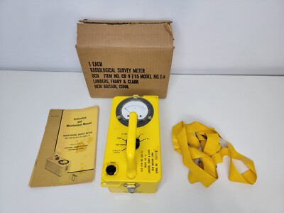 Radiation Detectors & Geigers - Victoreen Meter