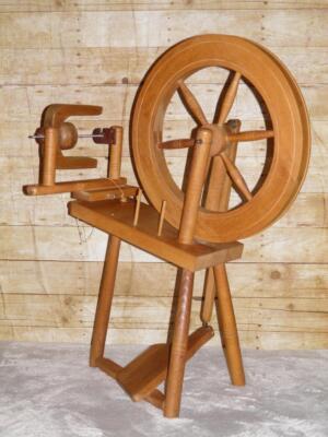 Vintage Westbury Large Beechwood Saxony Spinning Wheel - Single Foot ...