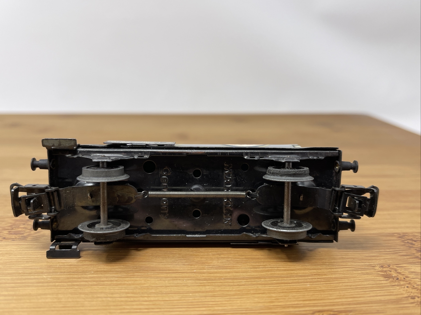 Marklin HO Scale ESSO Tank Car #4501 DB 599 304 | eBay