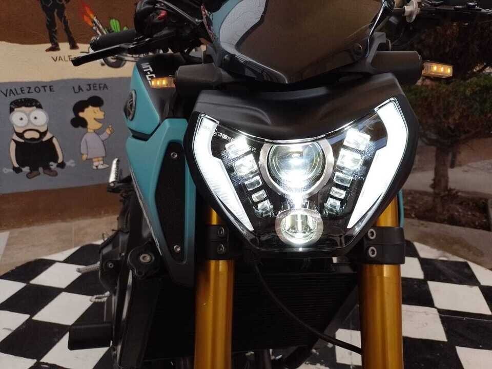 LED Headlight With DRL Assembly For Yamaha MT09 FZ09 2014-2016 MT07 2018 2019 | eBay