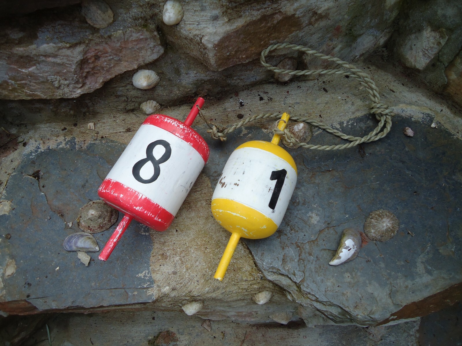 Wooden Fishing Boat Net Floats On Rope - Buoys Trawler- Bathroom Garden ...