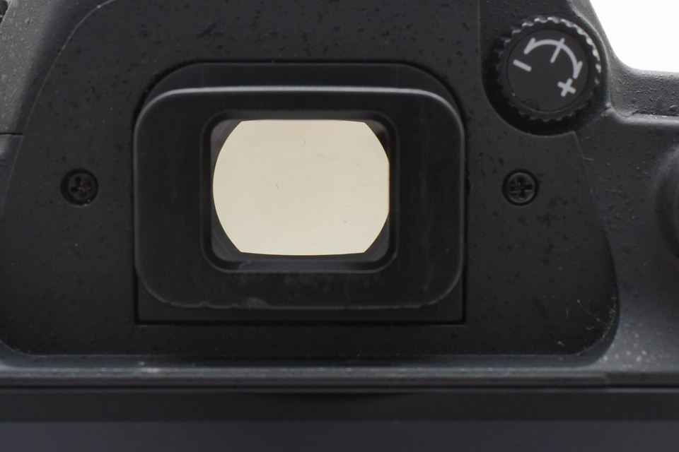 [Exc+++] Nikon D7000 16.2MP Digital SLR Camera Shutter count 17041 ...