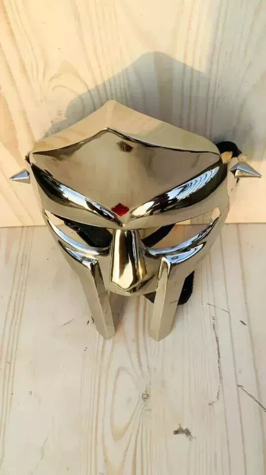 Halloween MF DOOM Mask Mad-Villain Steel Face Armor Medieval Hand ...