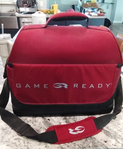 Game Ready Therapy Ice Machine Red With Large Shoulder Carry Bag Shld ...