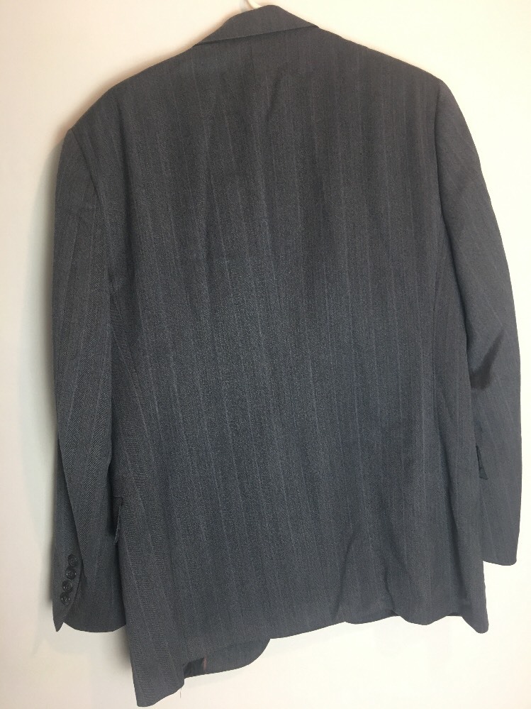 Hart Schaffner Marx Suit Mens Pinstripe Grey Two Piece Pure Virgin Wool ...