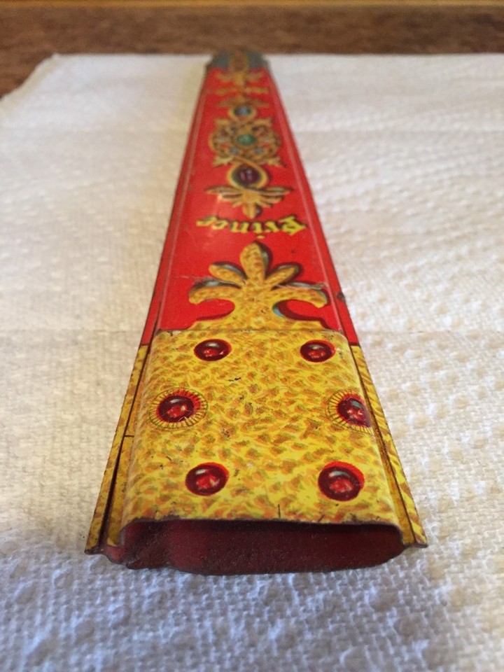 Vintage Tin Toy - MATTEL Metal Prince Valiant Sword Holder | eBay