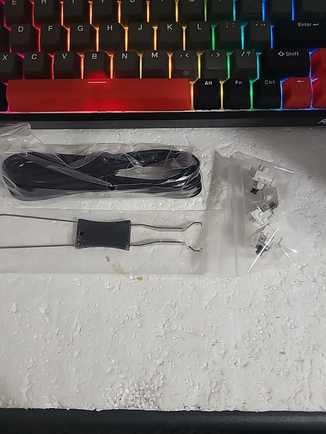 Royal Kludge RK68 LED Backlit Wireless 65% Keyboard Red Switch Hot ...