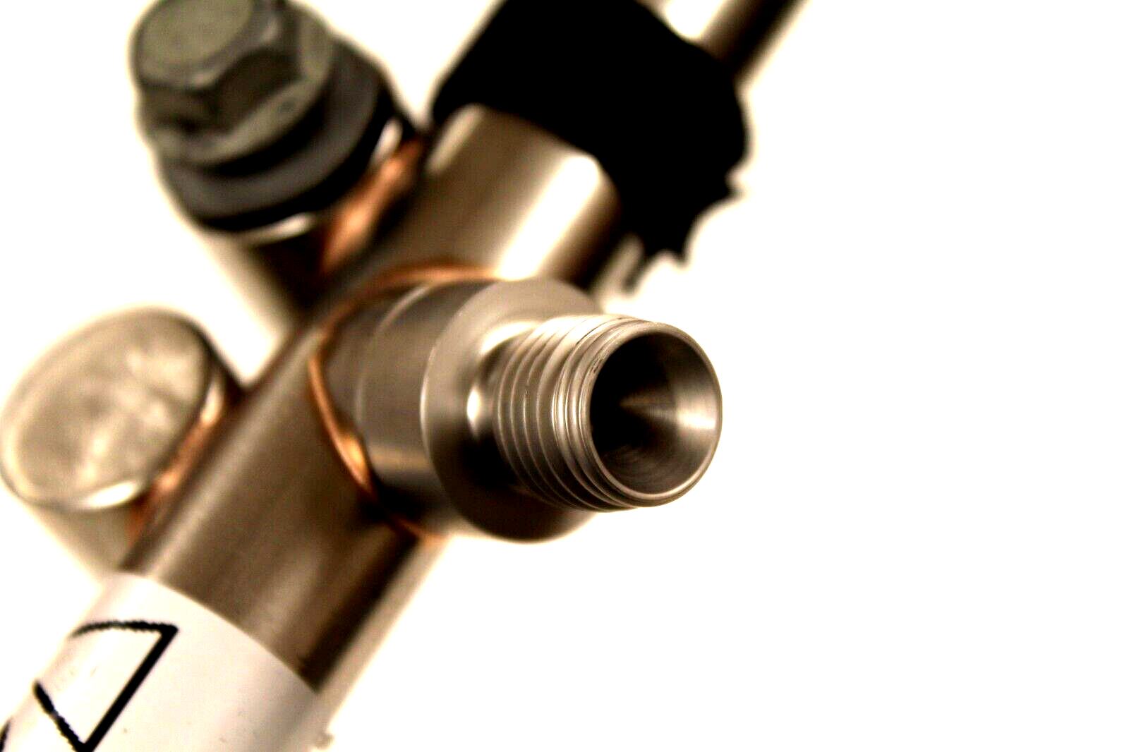 2014-2021 5.3L 6.2L 6.6L V8 Left Fuel Injection Rail Part OEM# 12707884 ...