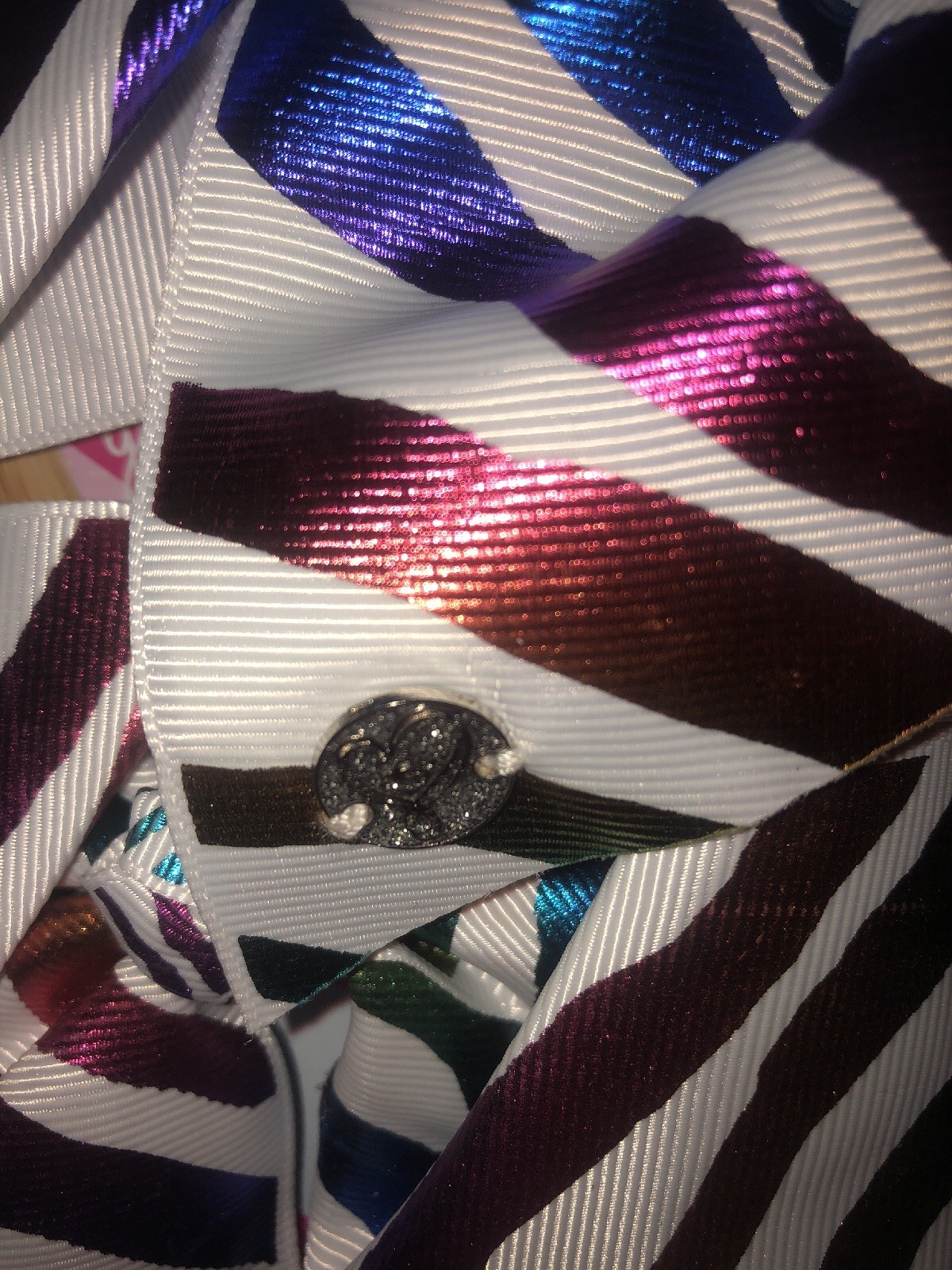 New JoJo Siwa Large Signature Metallic Rainbow Zebra White Cheer Bow ...
