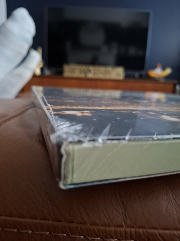 OASIS Time Flies.. 1994-2009 4 x Coloured Vinyl LP Box Record Store Day ...